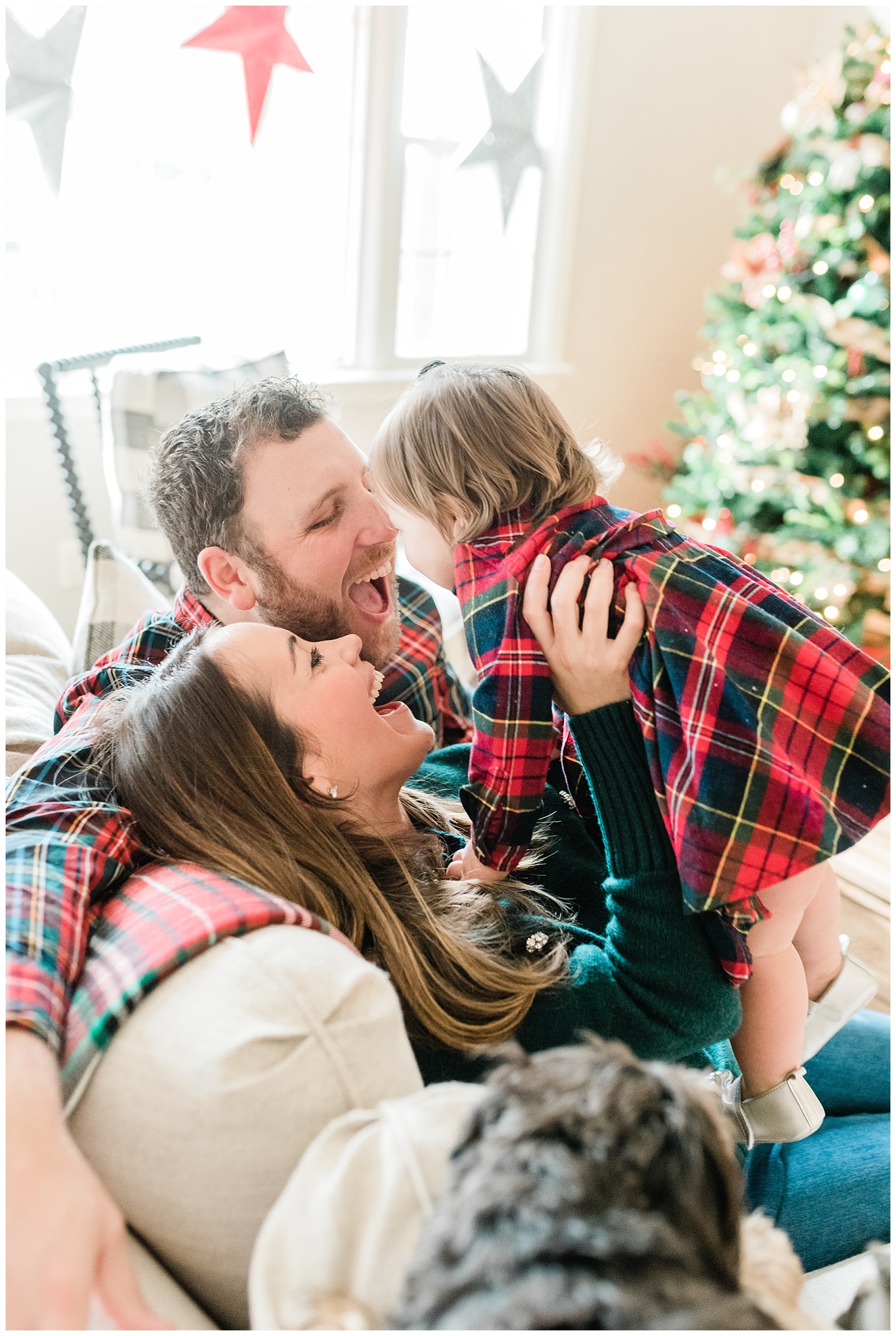 In Home Holiday Family Session, NJ | The Albanos - jenniferlarsenphoto.com