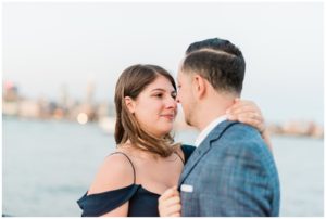 Hoboken NJ Engagement Session | Lea & Alex - jenniferlarsenphoto.com