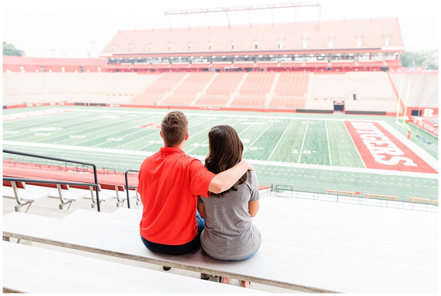 Rutgers University Engagement | Chelsea & Brian - jenniferlarsenphoto.com