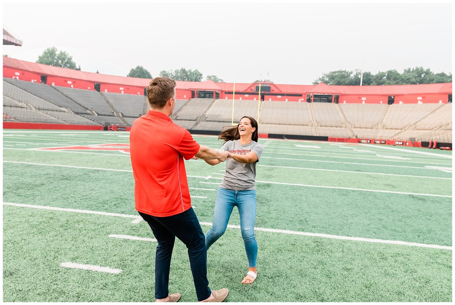 Rutgers University Engagement | Chelsea & Brian - jenniferlarsenphoto.com