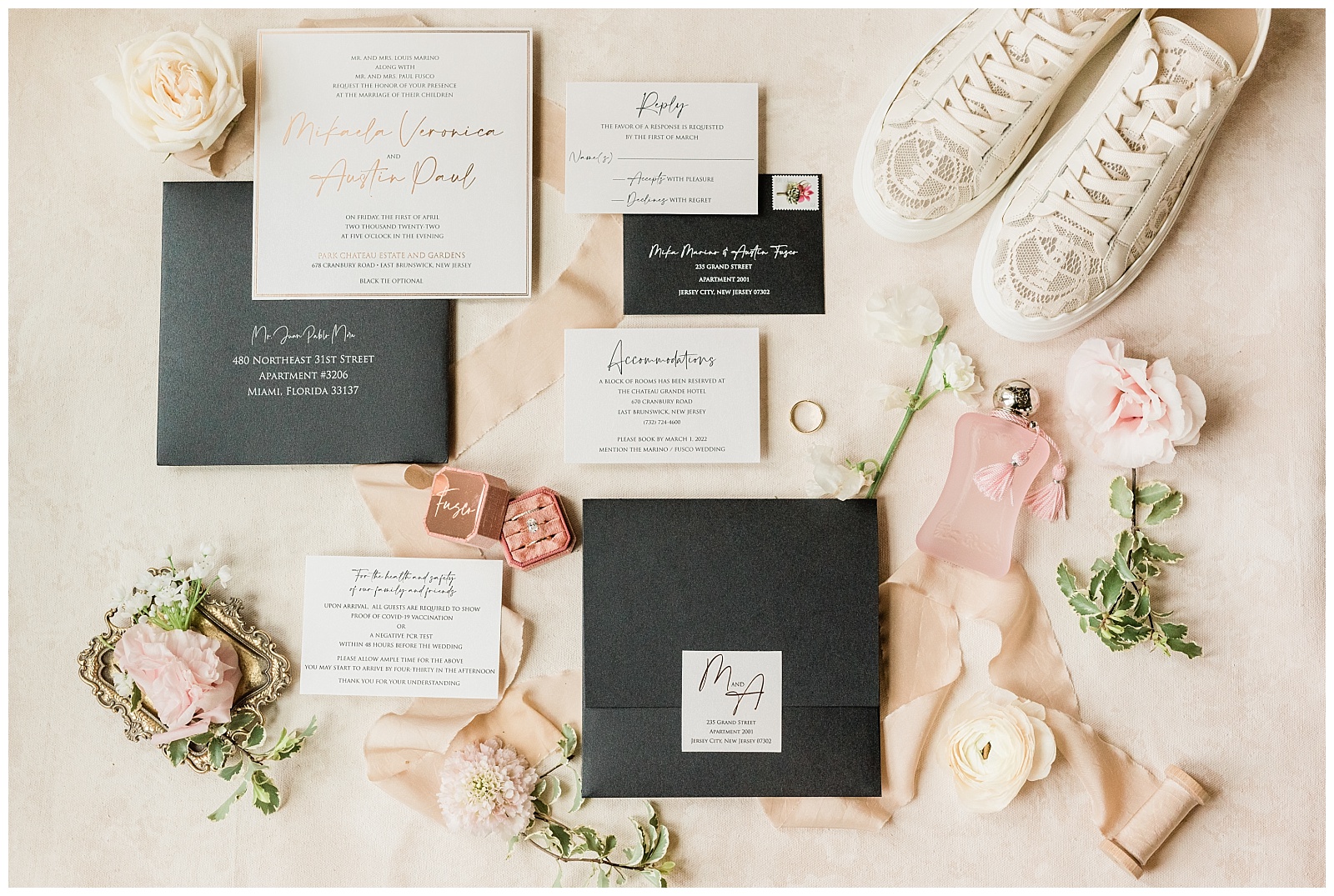 Spring Park Chateau Wedding | Mika & Austin - jenniferlarsenphoto.com