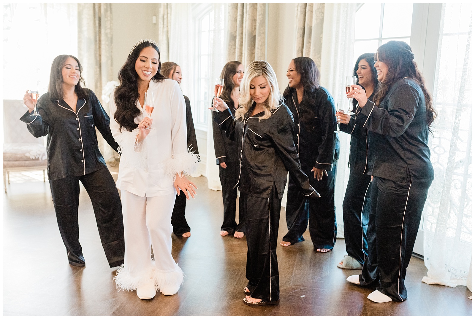 Spring Park Chateau Wedding | Mika & Austin - jenniferlarsenphoto.com