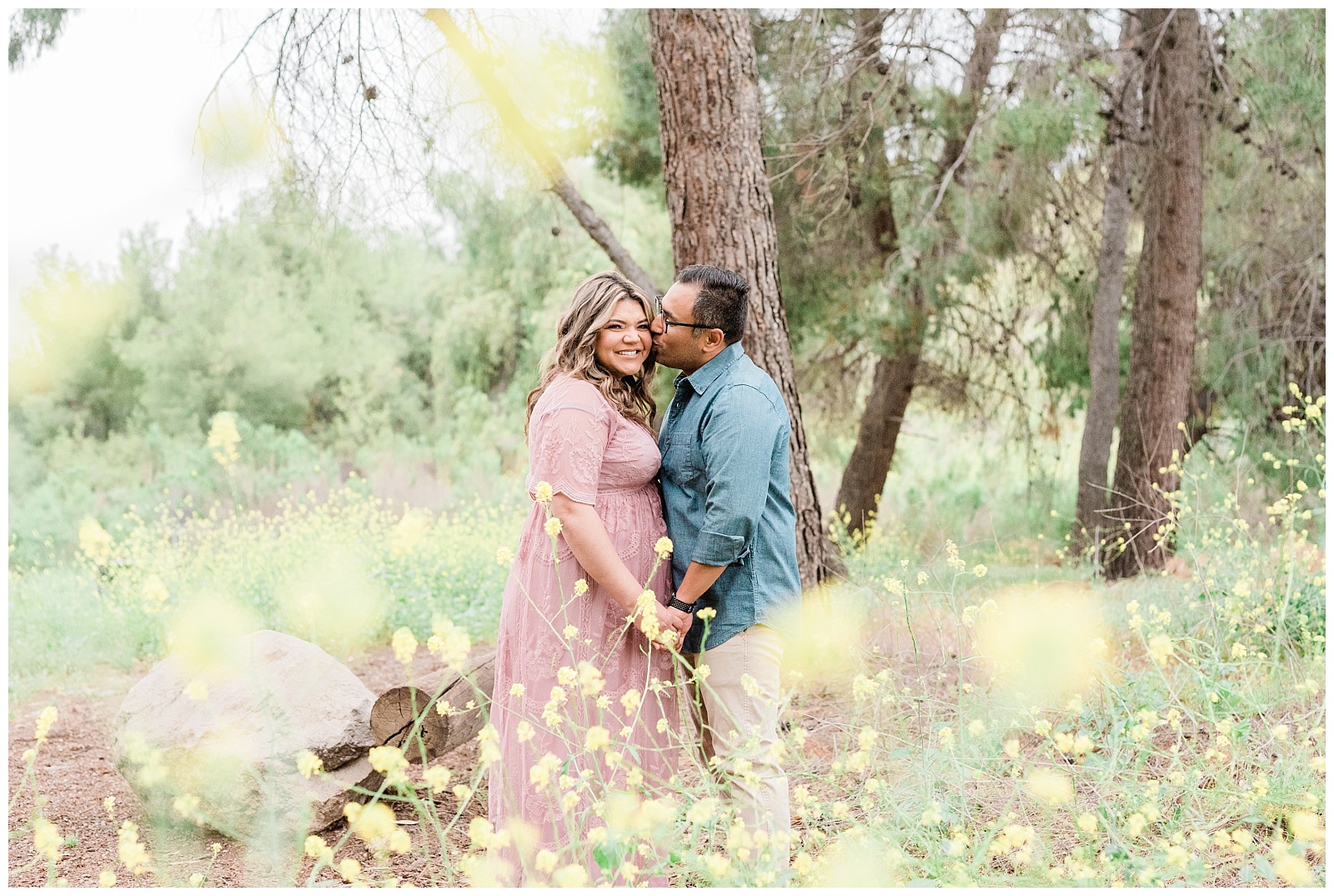 Bonelli Park Maternity Session | Edith & Aldo - jenniferlarsenphoto.com