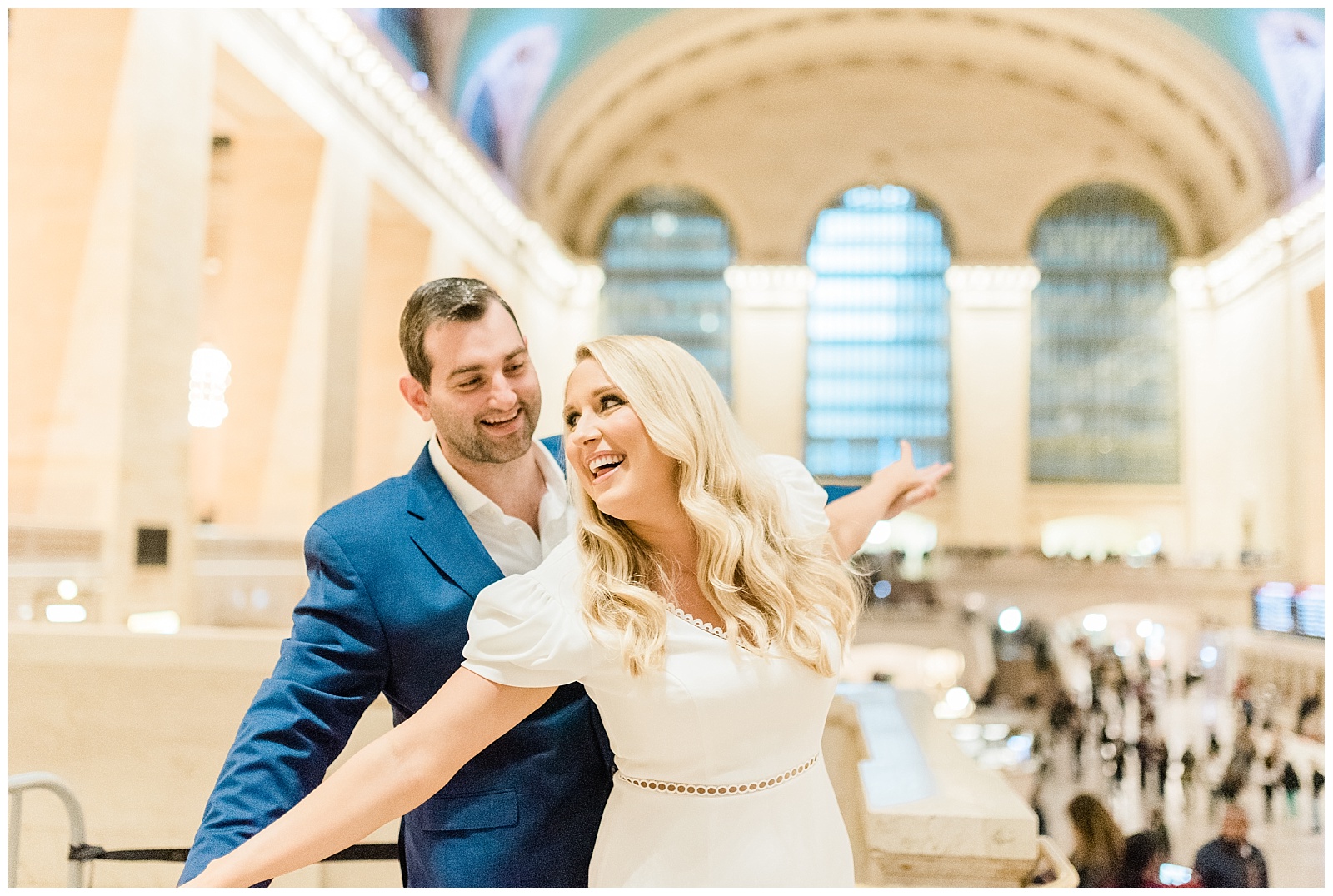 Rainy NYC Rooftop Engagement Session | Amy & Danny - jenniferlarsenphoto.com