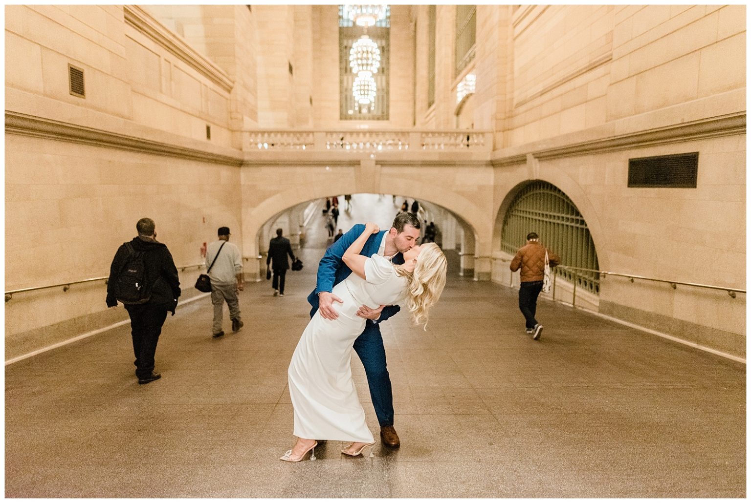 Rainy NYC Rooftop Engagement Session | Amy & Danny - jenniferlarsenphoto.com