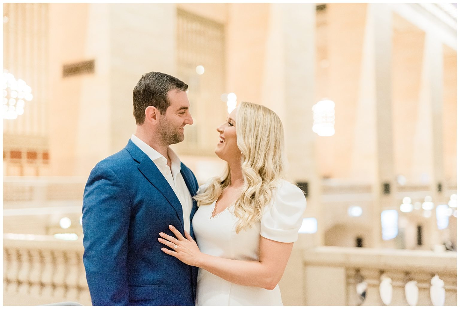 Rainy NYC Rooftop Engagement Session | Amy & Danny - jenniferlarsenphoto.com
