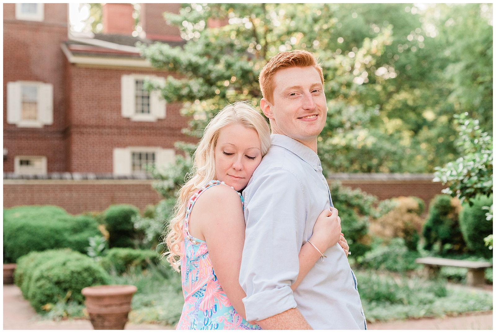 Philadelphia Engagement Session | Ali & Ryan - jenniferlarsenphoto.com